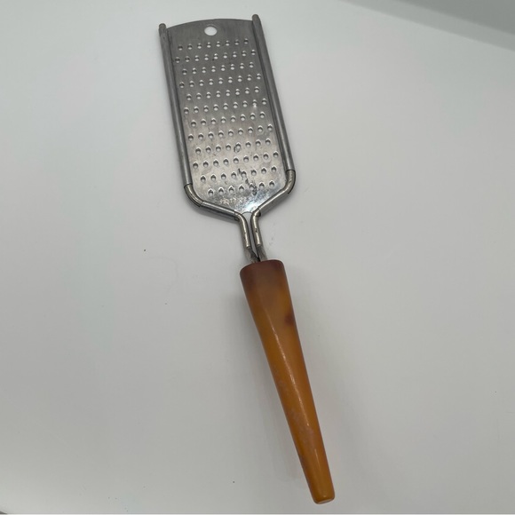 bakelite | Kitchen | Vintage Bakelite Stainless Steel Grater Plastic ...